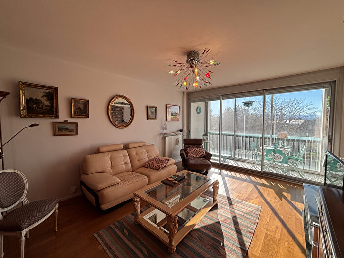 Appartement à vendre - Tarbes, Vugnemale, Martinet - 3 pièces - 2 chambres