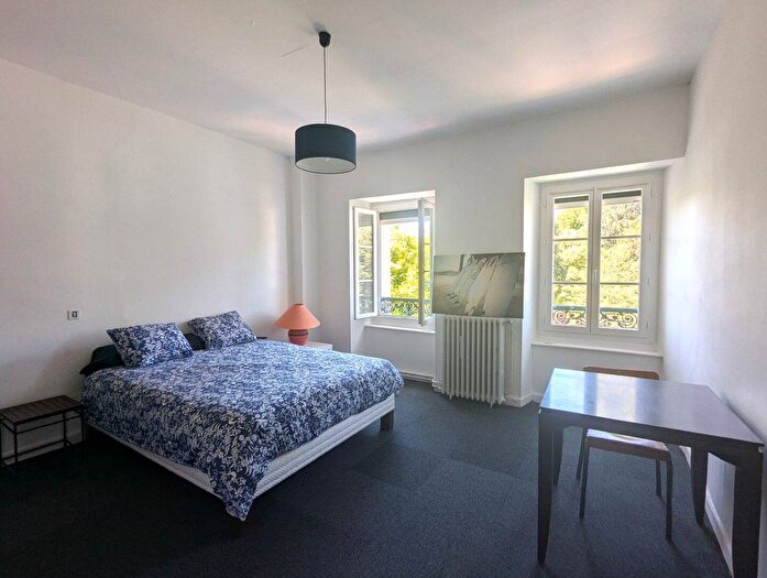Appartement 5 pièces à louer à Saint-Palais