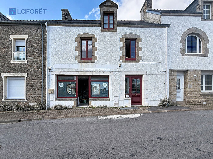 Moustoir-Ac : Maison 4 pièces à vendre