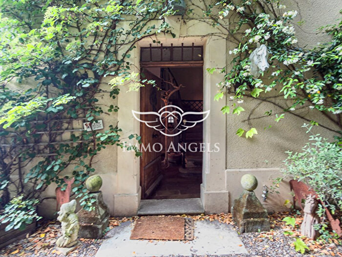 Maison 6 pièces à Le Thor, à vendre