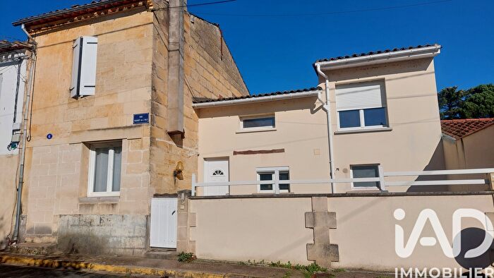 Maison à vendre - Castillon-la-Bataille - 6 pièces - 4 chambres
