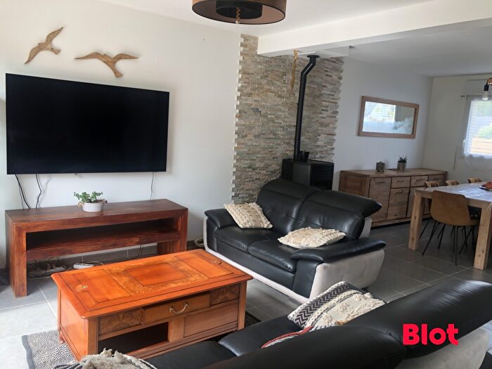 Maison à vendre - Saint-MHervé - 5 pièces - 4 chambres