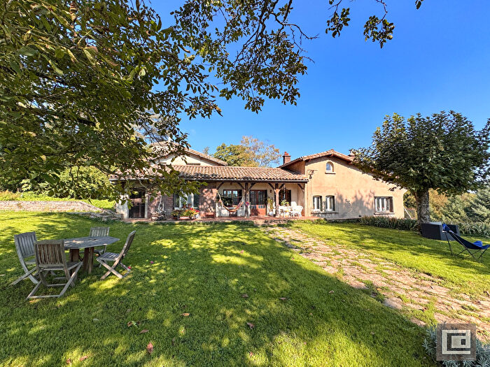 Maison à vendre - Le Villars - 10 pièces - 5 chambres