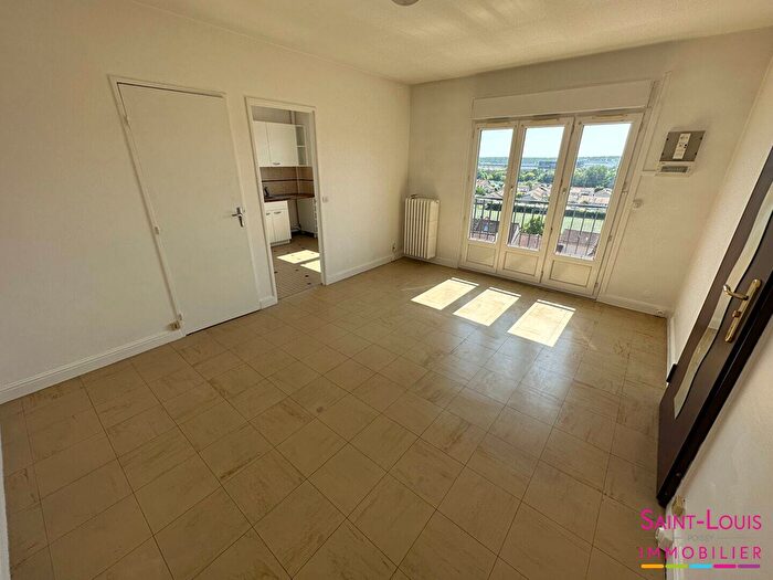 Appartement à louer - Le Village, Carrières-sous-Poissy - 1 pièce
