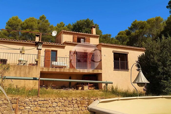 Maison à vendre - Tourrettes - 4 pièces - 3 chambres