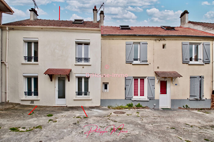 Thieux - Maison 4 pièces à vendre