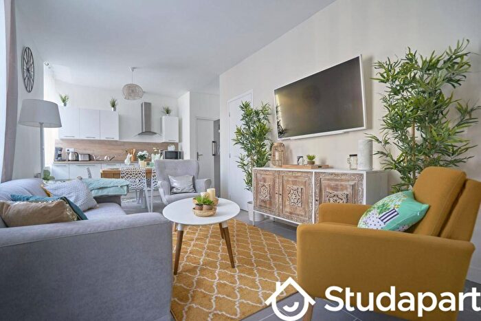 Appartement à louer - Centre, Lille - 1 pièce - 6 chambres