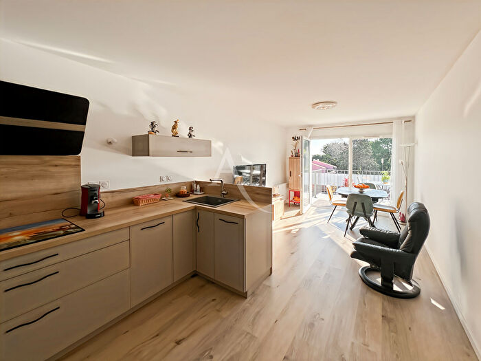 Appartement à vendre - Saint-Jean-de-Monts, Centre-ville, Vasais - 3 pièces - 2 chambres