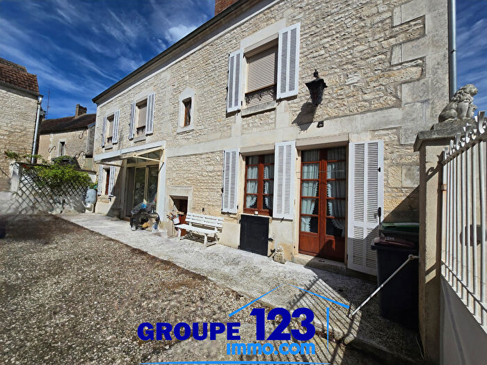Maison à vendre - Charentenay - 6 pièces - 5 chambres