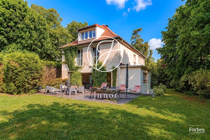 Maison 10 pièces à La Celle-Saint-Cloud, Domaine Saint-François dAssise, à vendre