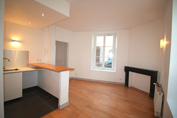 Appartement à louer - Bordeaux, Sainte-Clotilde - 2 pièces - 1 chambre