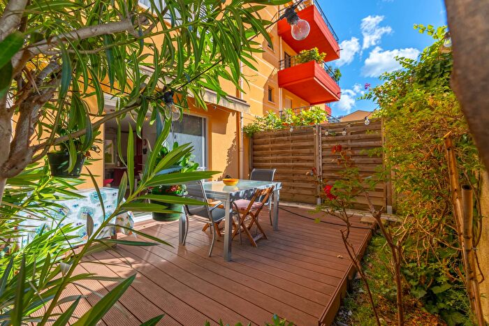 Appartement à vendre - Menton, Hôtel de Ville, Vieille Ville, Musée, Madone, Carnolès - 3 pièces - 1 chambre