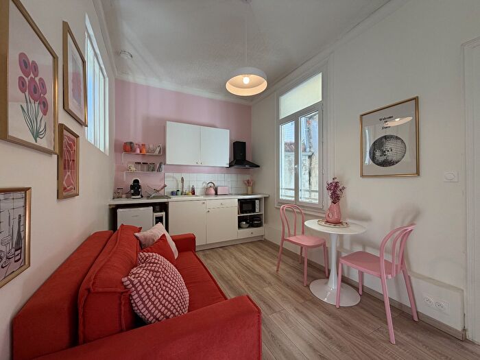 Appartement à vendre - Sète, La Gare - 2 pièces - 1 chambre