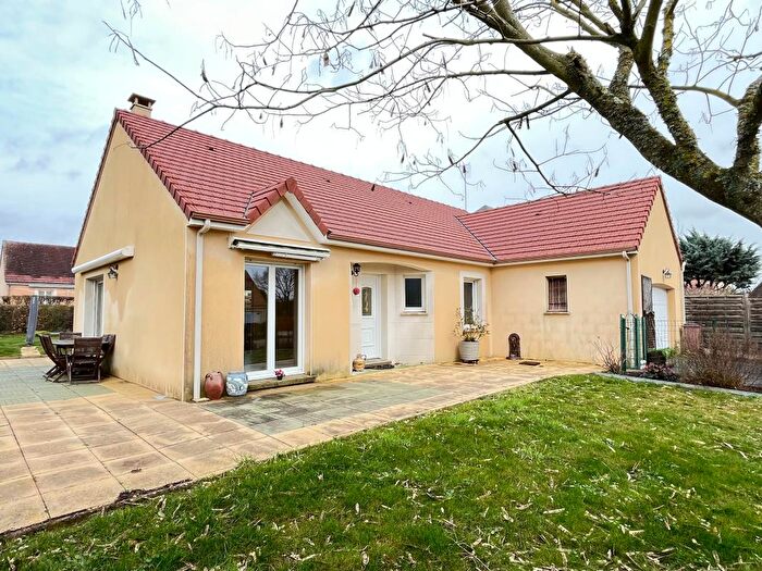 Maison à vendre - Saint-Germain-du-Corbéis - 4 pièces - 3 chambres