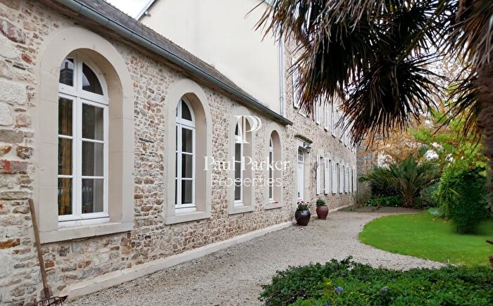 Lessay - Maison 9 pièces à vendre