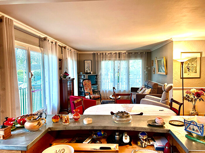 Appartement à vendre - Maisons-Laffitte, Est - 4 pièces - 2 chambres