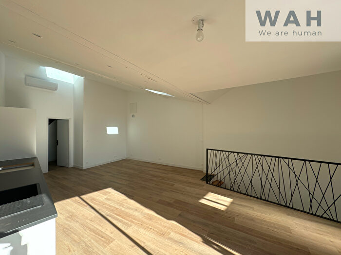 Maison à vendre - Saint-Geniès-des-Mourgues - 3 pièces - 2 chambres