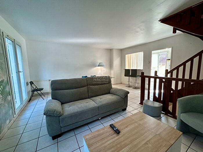 Maison à vendre - Carrières-sous-Poissy, Saint-Louis, Champfleury - 5 pièces - 4 chambres