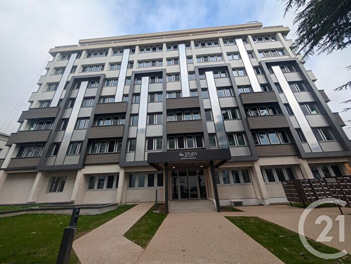 Appartement 1 pièce à louer à Orléans, La Croix Saint-Marceau, La Mouillère, Pré Pinson