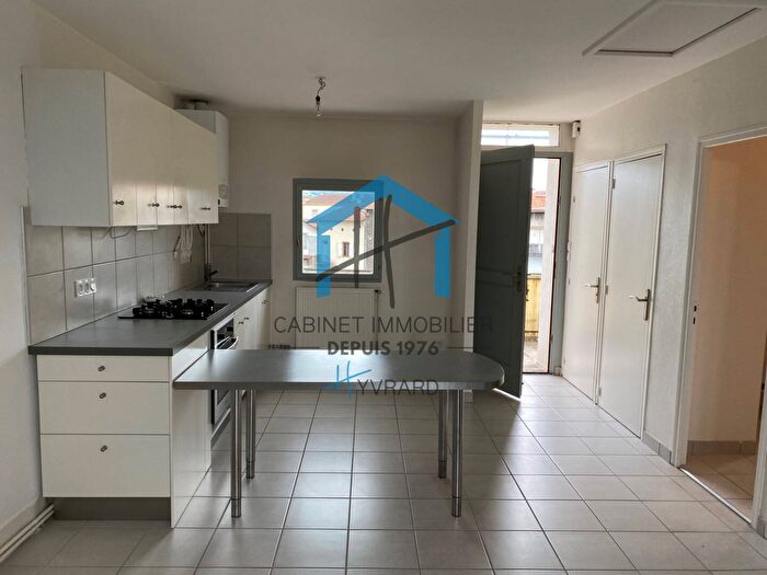 Appartement à louer - La Valette-Croix Berthaud-Saint Martin, Saint-Chamond - 2 pièces - 1 chambre