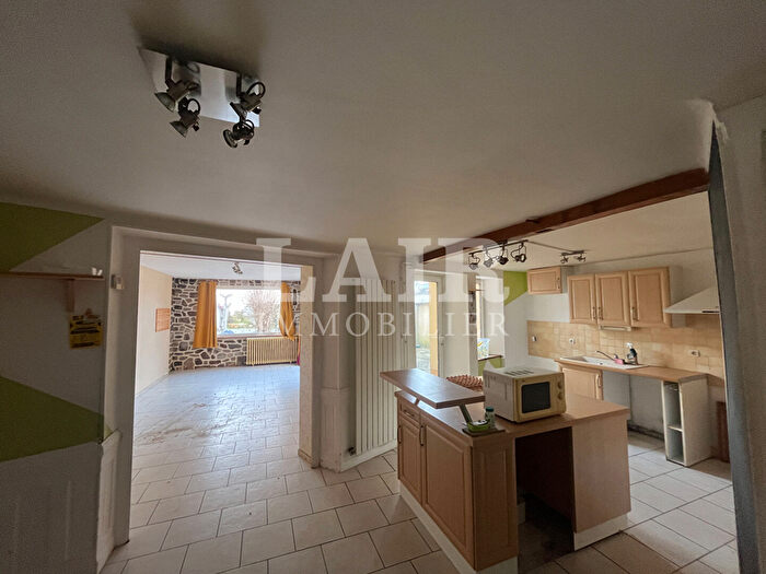 Maison 6 pièces à Saint-Julien-sur-Sarthe, à vendre