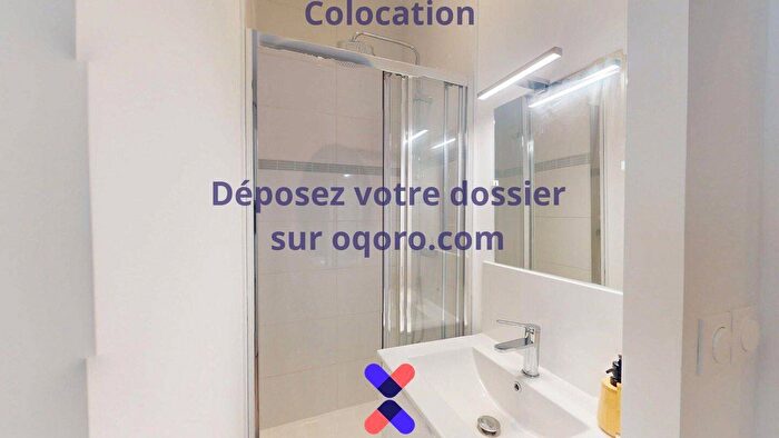 Appartement à louer - Centre Ville, Pau - 6 pièces - 5 chambres