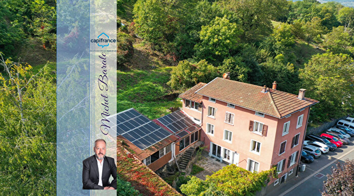 Courzieu : Maison 8 pièces à vendre