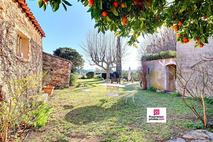 Maison 14 pièces à Le Castellet, à vendre