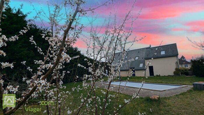 Maison à vendre - La Flèche, Bolerie, Sainte-Colombe, La Monnerie - 7 pièces - 5 chambres