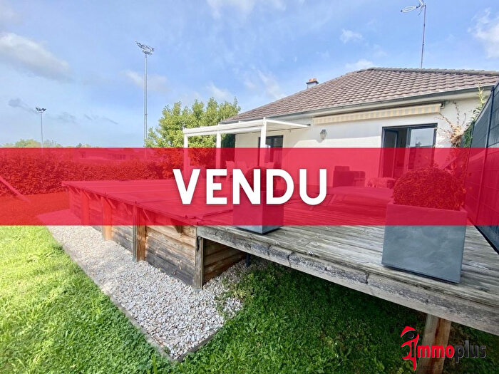 Maison à vendre - Huningue - 6 pièces - 3 chambres