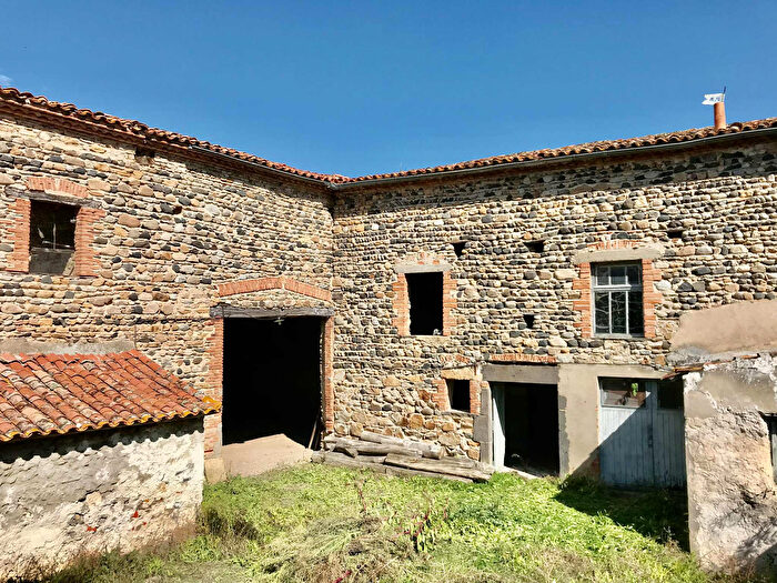 Maison à vendre - Saint-Germain-Lembron - 5 pièces - 1 chambre