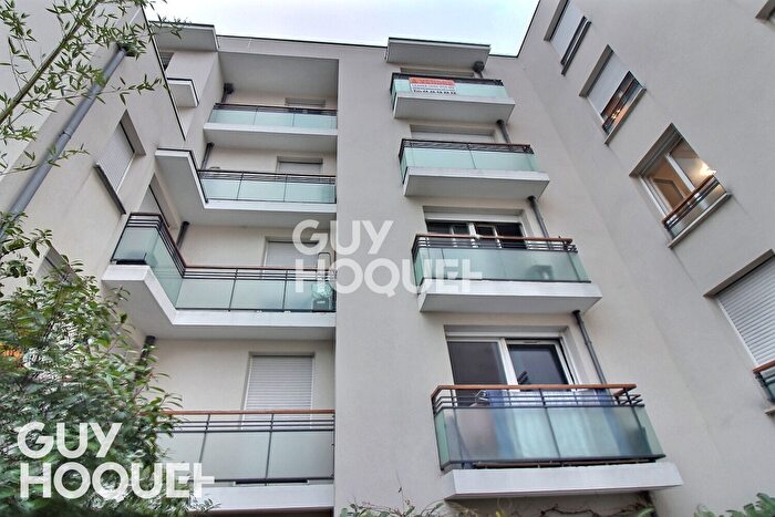 Appartement à vendre - Vitry-sur-Seine, Stalingrad - 2 pièces - 1 chambre