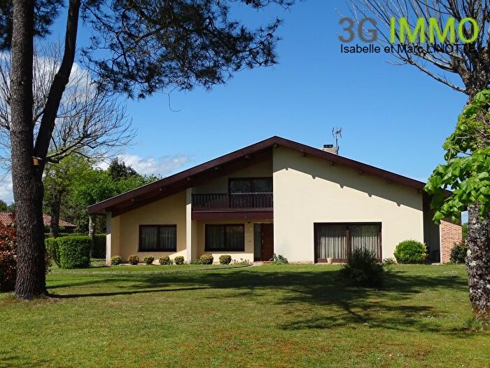 Maison 8 pièces à vendre - Villeneuve-de-Marsan