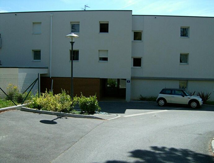 Appartement à louer - Lanester, Chantiers, Penher, Pasteur, Kergreis, Le Fons - 2 pièces - 1 chambre