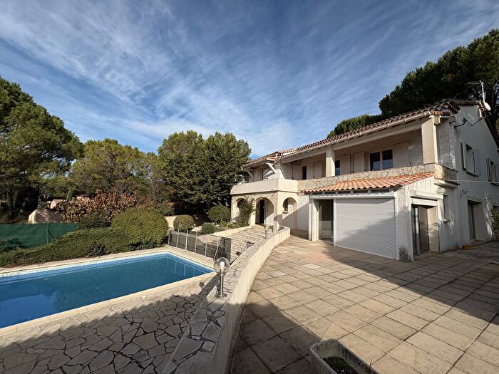 Maison à vendre - Langlade - 7 pièces - 5 chambres