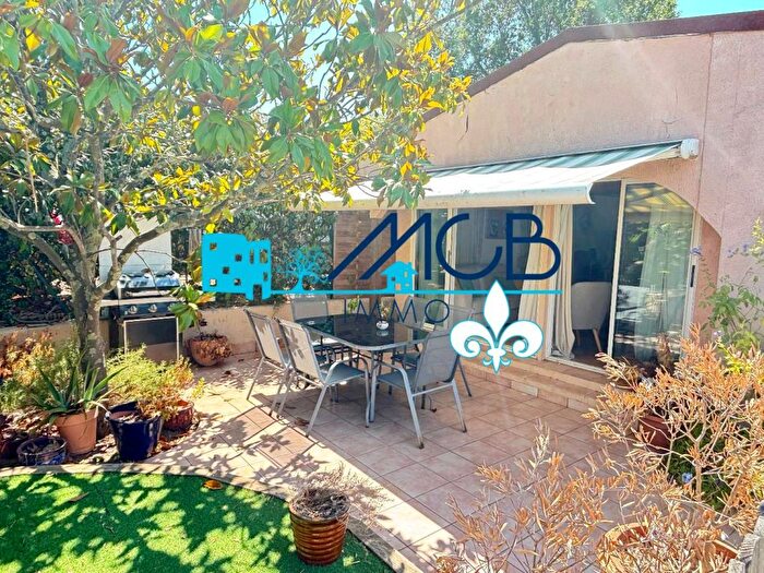 Maison à vendre - Roquebrune-sur-Argens, Golf - 3 pièces - 2 chambres