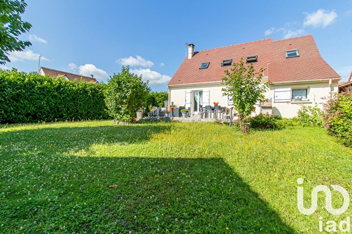 Maison à vendre - Saint-Germain-sur-Morin - 6 pièces - 4 chambres