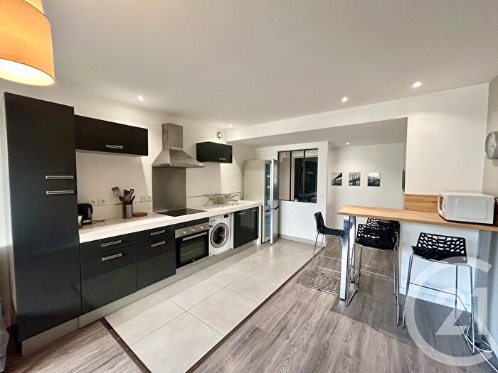 Appartement à louer - Saint-Étienne, Tardy, Colline des Pères, Bizillon - 4 pièces - 3 chambres