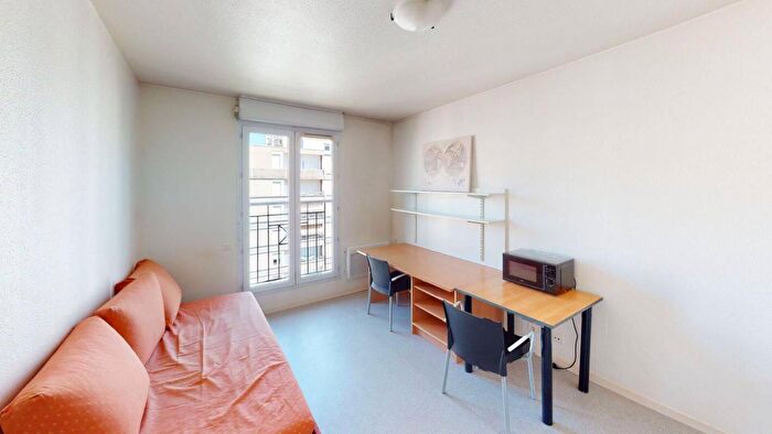 Bellevue-Solaure, Saint-Étienne : Appartement 1 pièce à louer
