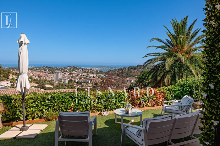 Maison à vendre - Vallauris, Les Issarts, Subreville - 5 pièces - 2 chambres