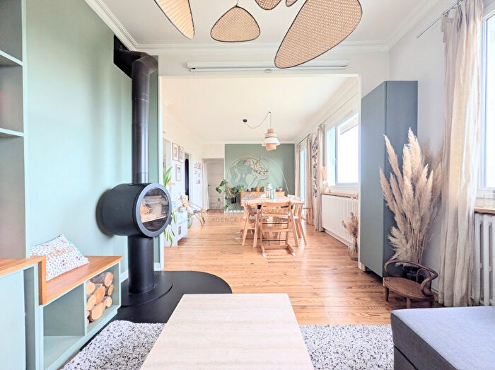 Maison à vendre - Irigny - 4 pièces - 3 chambres