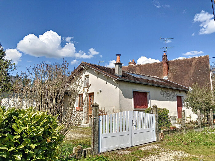 Maison à vendre - La Ferté-Imbault - 6 pièces - 4 chambres