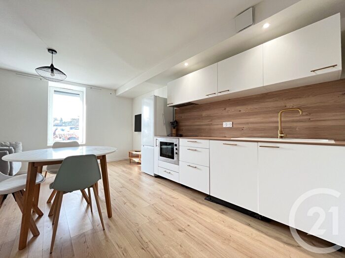 Appartement à louer - Albi, Le Lude, Bellevue - 2 pièces - 1 chambre