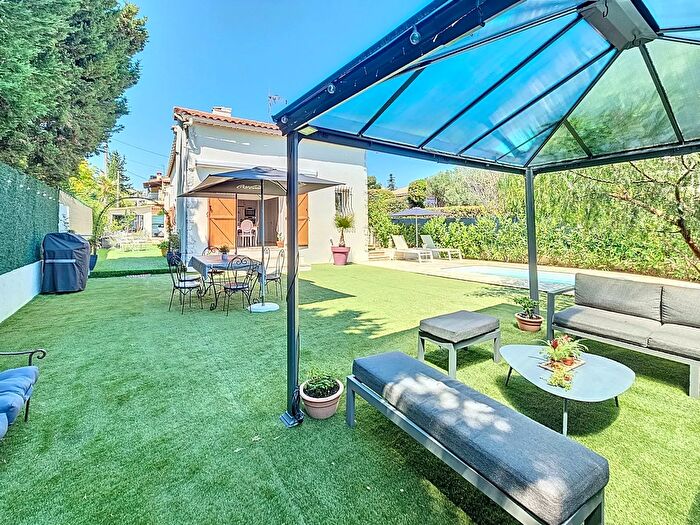 Maison à vendre - Saint-Laurent-du-Var, Jacquons, Plateaux Fleuris - 3 pièces - 2 chambres