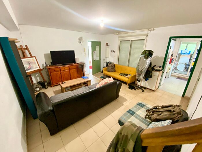 Saint-Pierre, Hôpital - Appartement 3 pièces à vendre