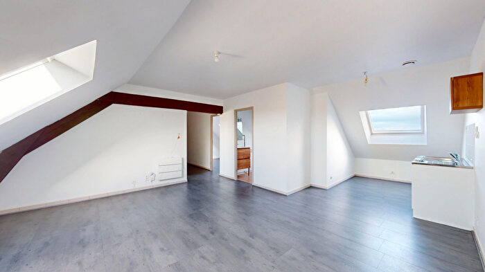 Appartement à vendre - Franois - 3 pièces - 2 chambres