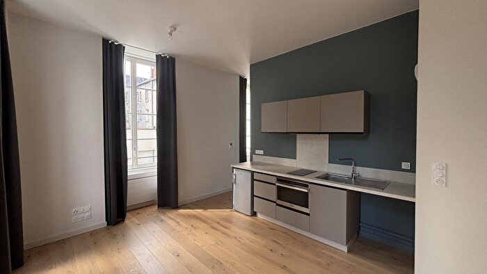 Appartement 1 pièce à louer à Nantes, Hauts-Pavés, Saint-Pasquier, Saint-Félix, Université