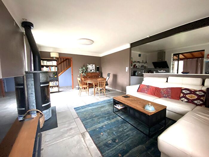 Maison à vendre - Prahecq - 6 pièces - 4 chambres