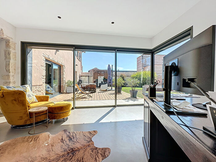 Maison à vendre - Les Chères - 8 pièces - 5 chambres