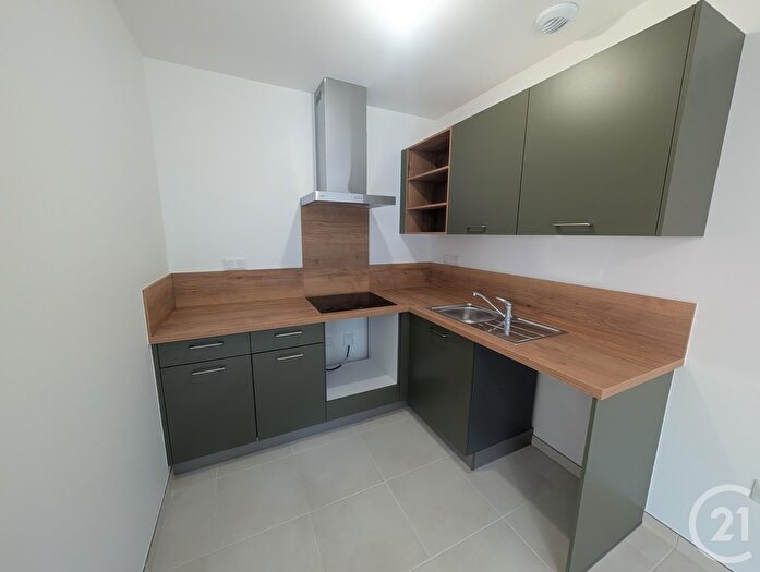 Maison à louer - Saint-Jean-le-Blanc - 5 pièces - 4 chambres